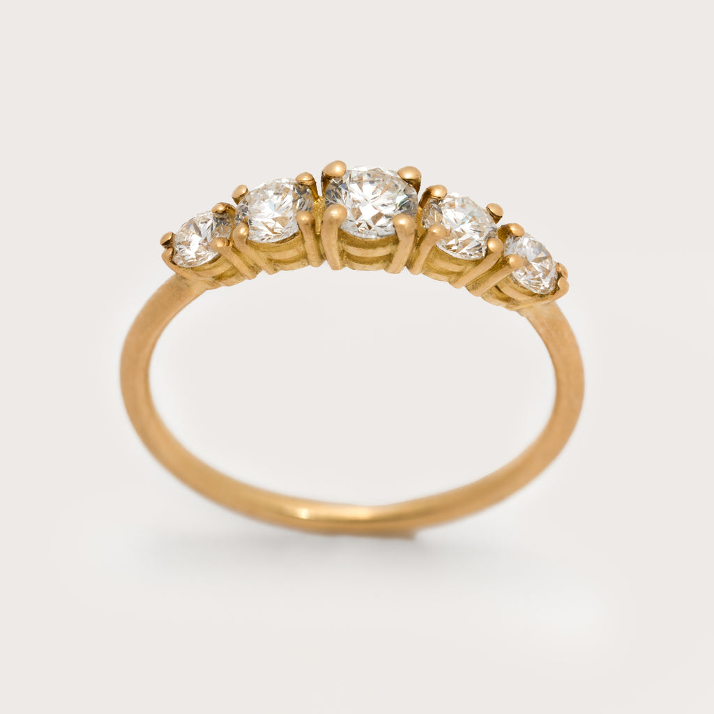Elizabeth ring - Charlotte de Koomen Jewelry